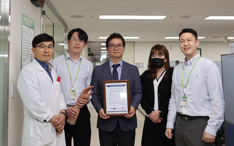 중앙보훈병원, 미관용 의수 실리콘 ‘KOLAS 공인시험기관’ 인정 획득