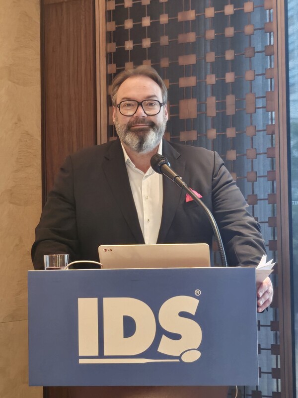 글로벌 덴탈 산업 현재와 미래 조명, IDS 2025 기대감 무럭